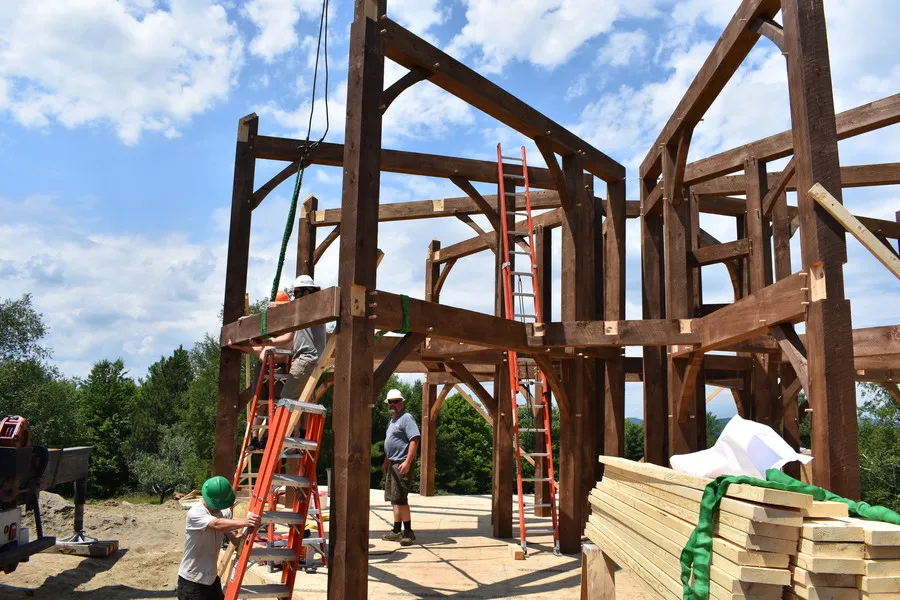 The Windsor Round House - Kennebec Timber Framing