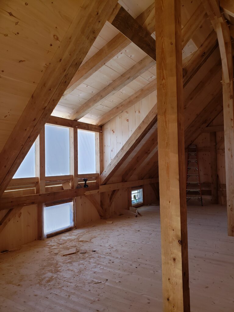 Camden Barn - Kennebec Timber Framing